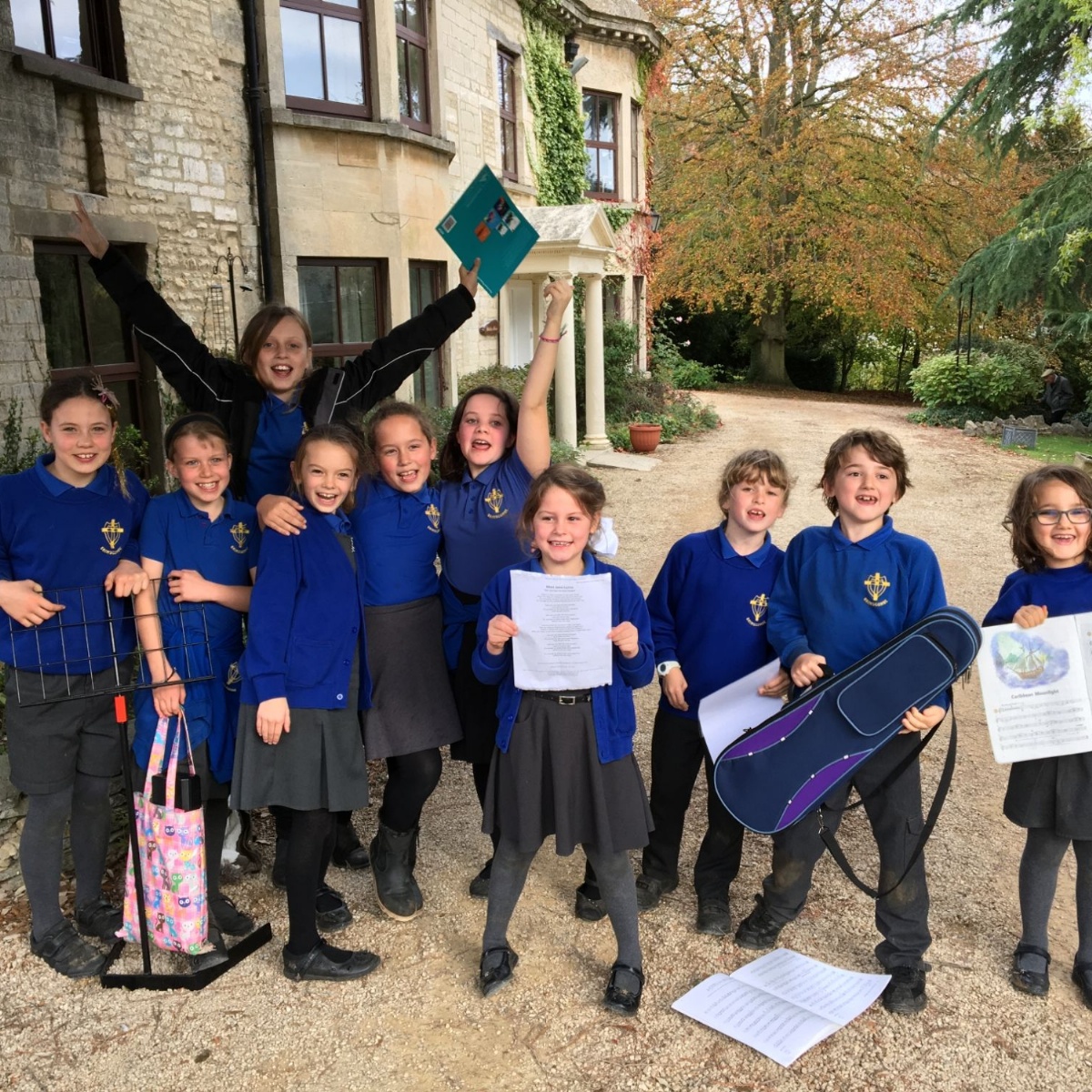 Brimscombe C of E Primary School - Young Musicians Entertain